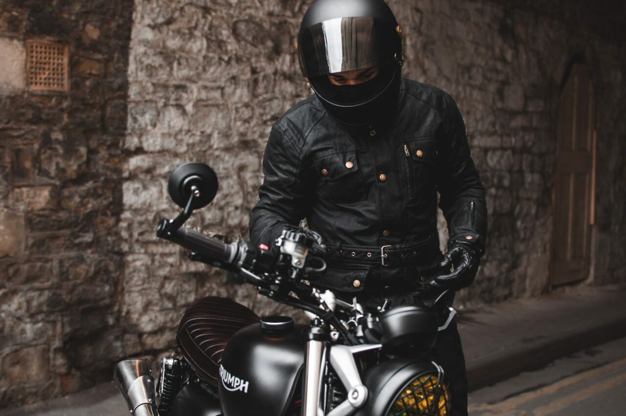 Why Is It So Important To Wear A Helmet? - Helmets Wheel